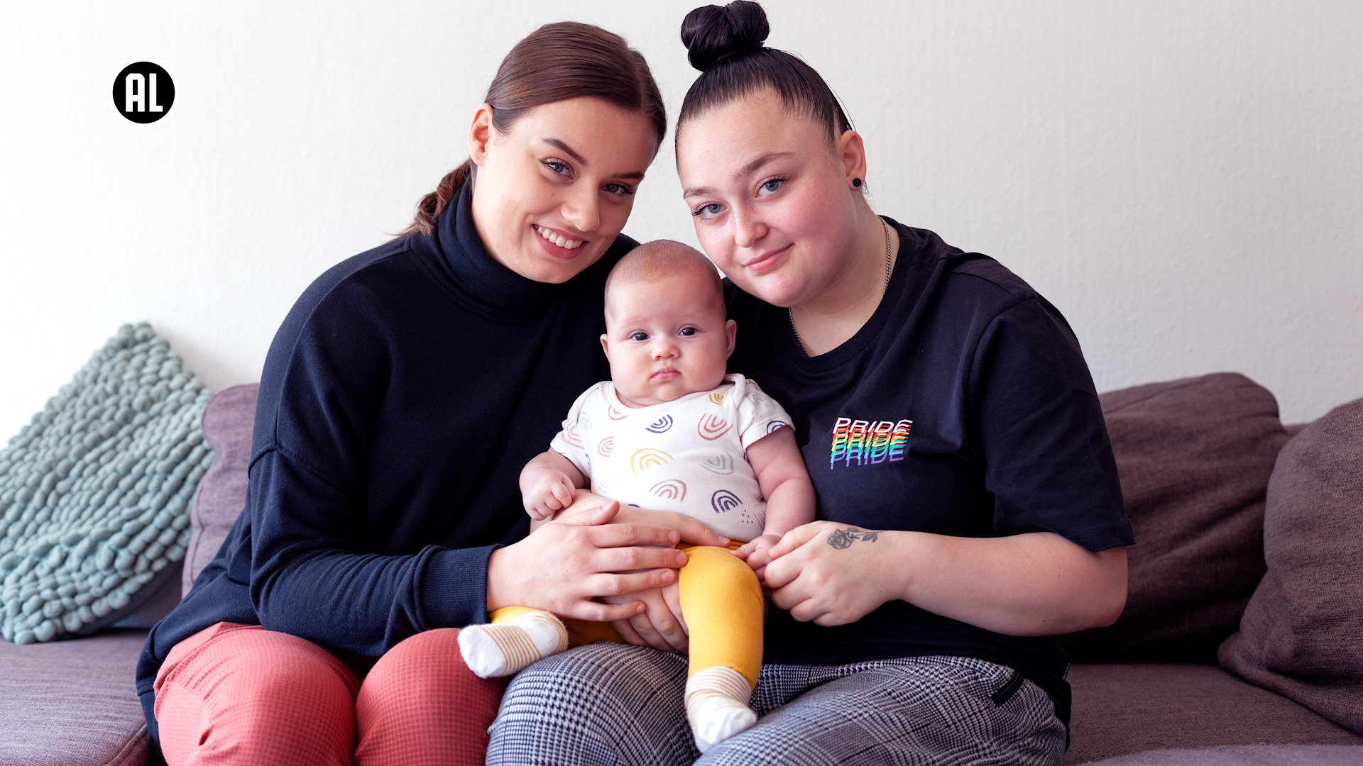 Media - Vier Handen Op Eén Buik - BNNVARA