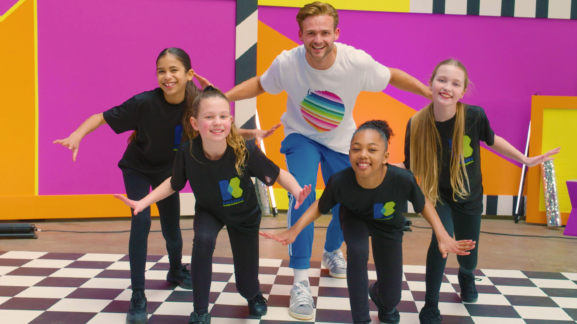 Daba Die Daba Daa (dansles) - Kinderen voor Kinderen - Kinderen voor ...